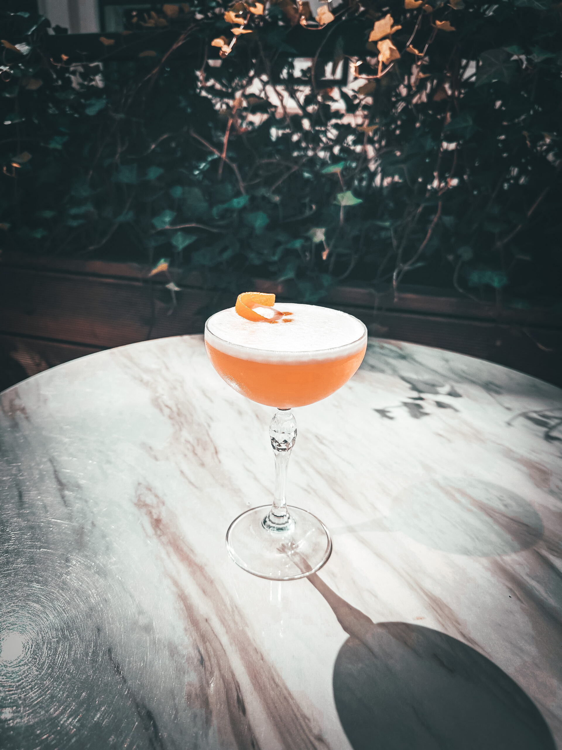 June – Cocktailbar
